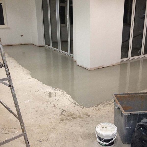 Easi-Screed External | Polycote UK