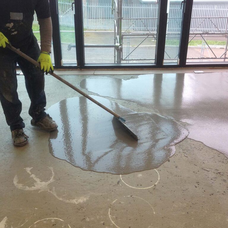 Easi-Screed Industrial Floor Screed | Cement Floor Screed