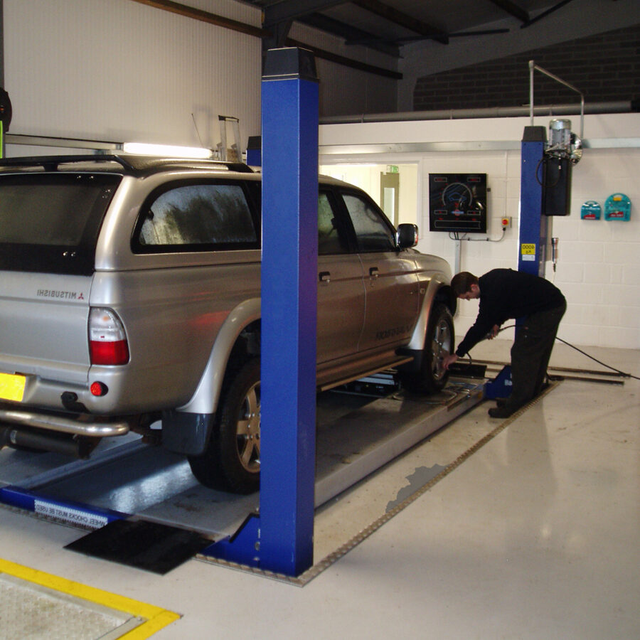 Cretex OT Mortar Epoxy Garage Floor Repair | Polycote ® UK